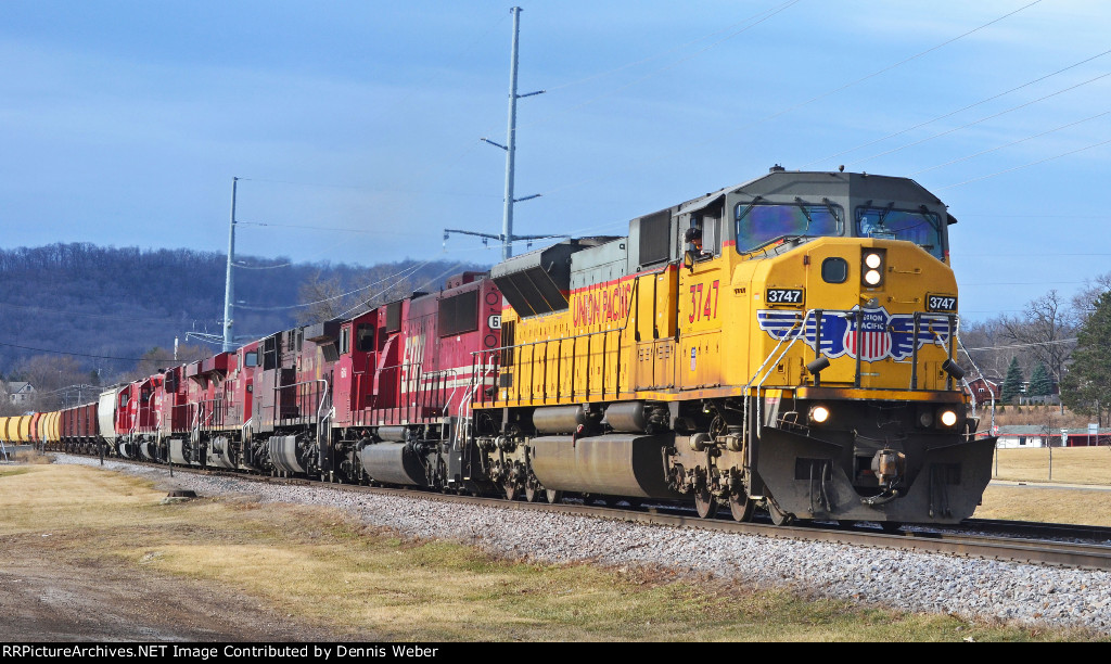 UP 3747, CP's Tomah Sub.